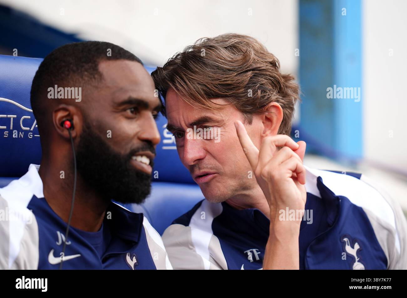 Tottenham Hotspur assistant coach Justin Cochrane and manager Thomas ...