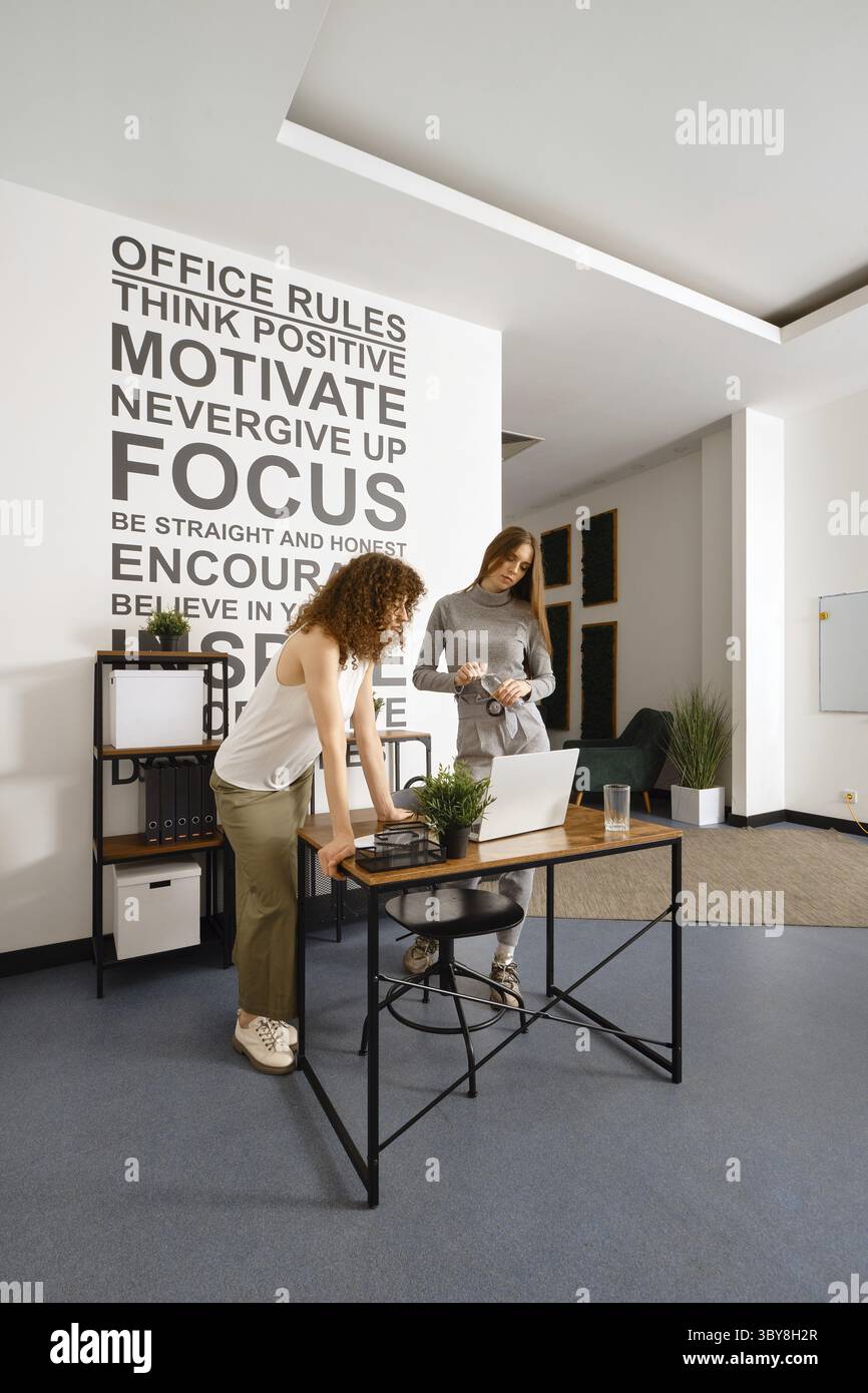 Collaborative teamwork concept two hi-res stock photography and images ...