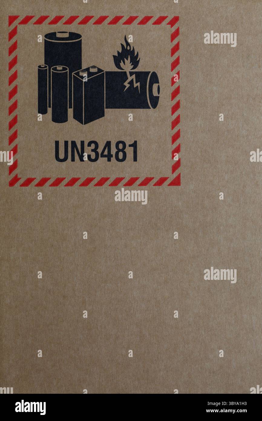 Un3481 lithium ion battery hi-res stock photography and images - Alamy