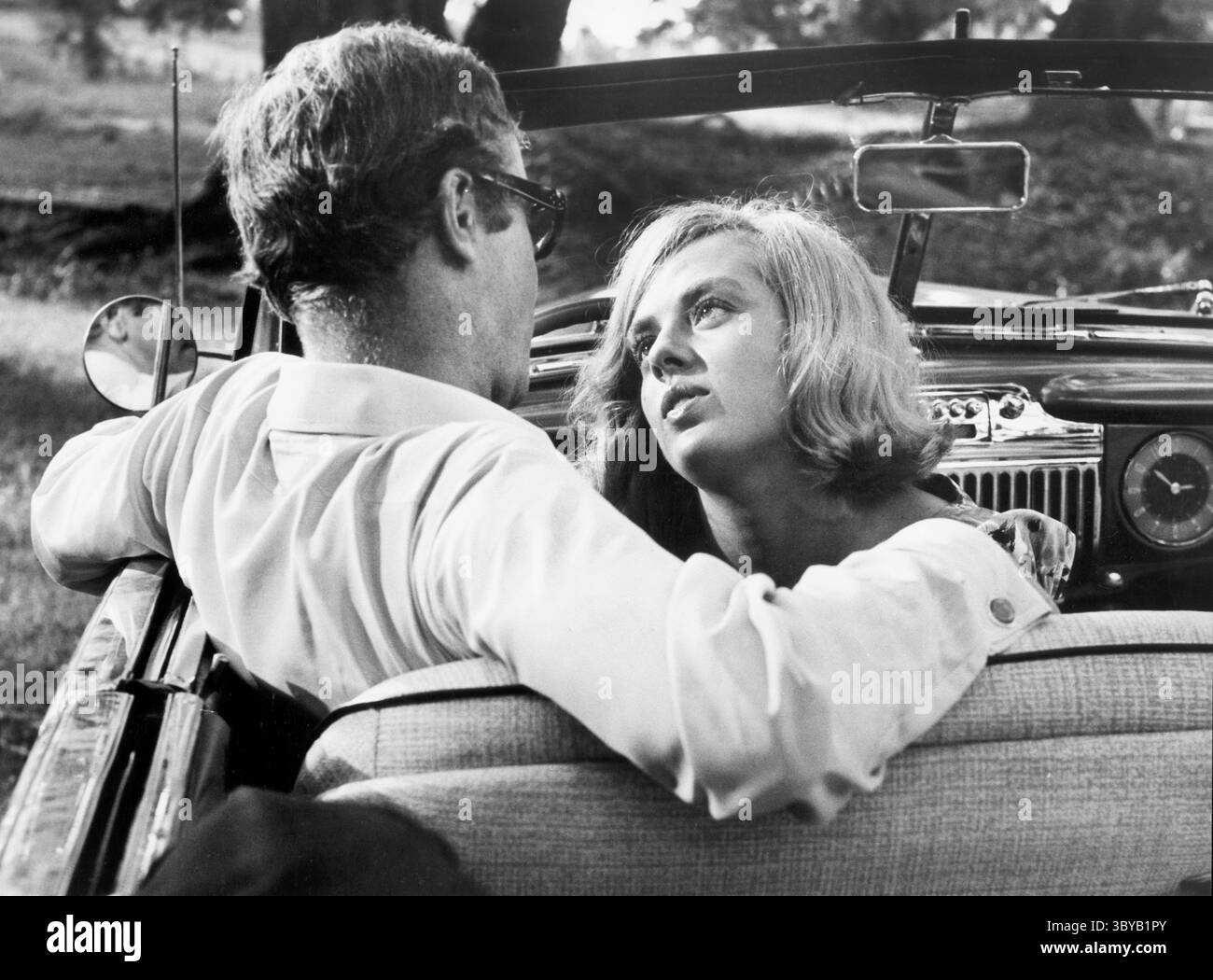 Michael caine 1960s hi-res stock photography and images - Alamy