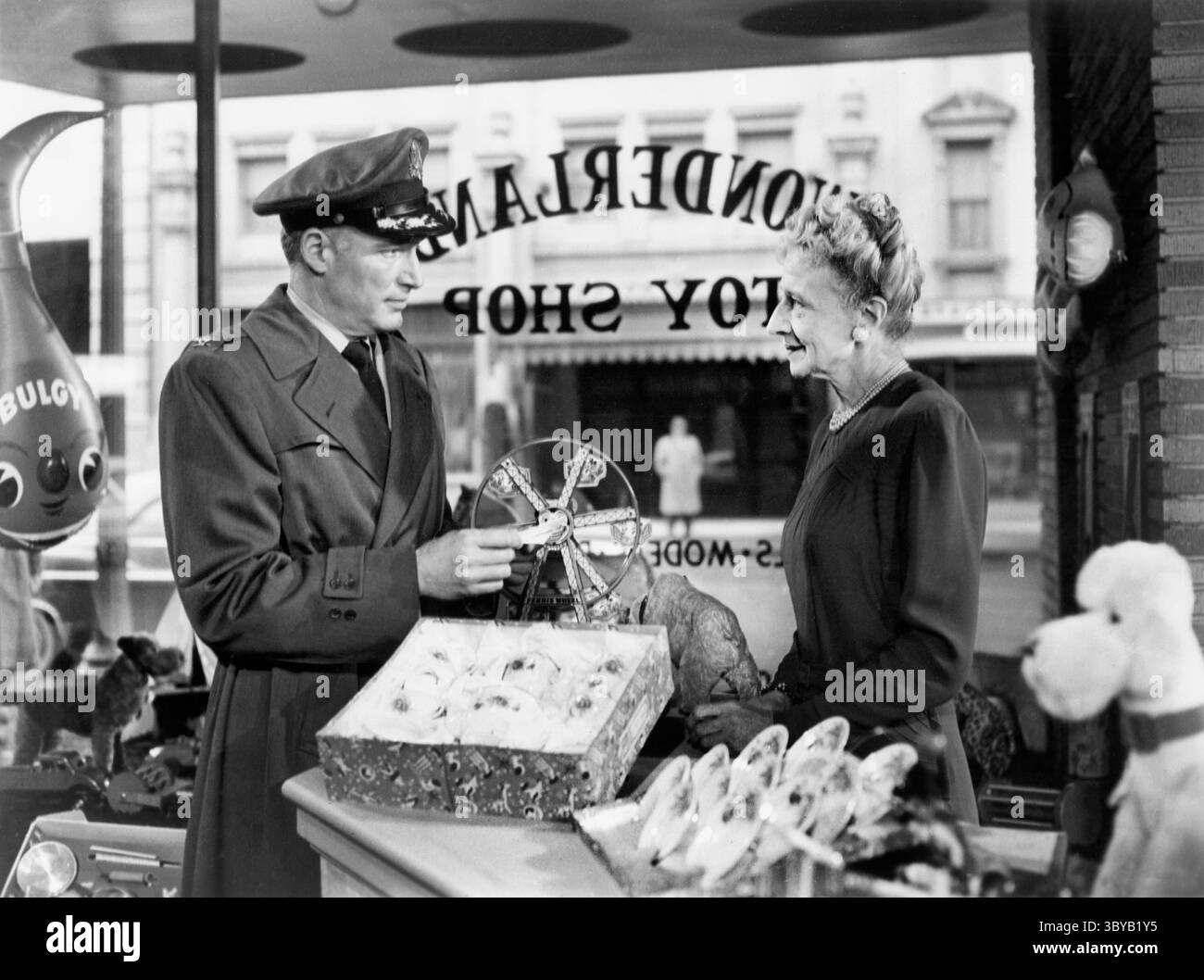 October 4, 2020, USA: William Hopper, Edna Holland, on-set of the Film ...