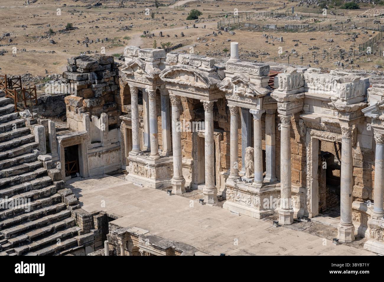 Discover breathtaking views ancient structures hi-res stock photography ...