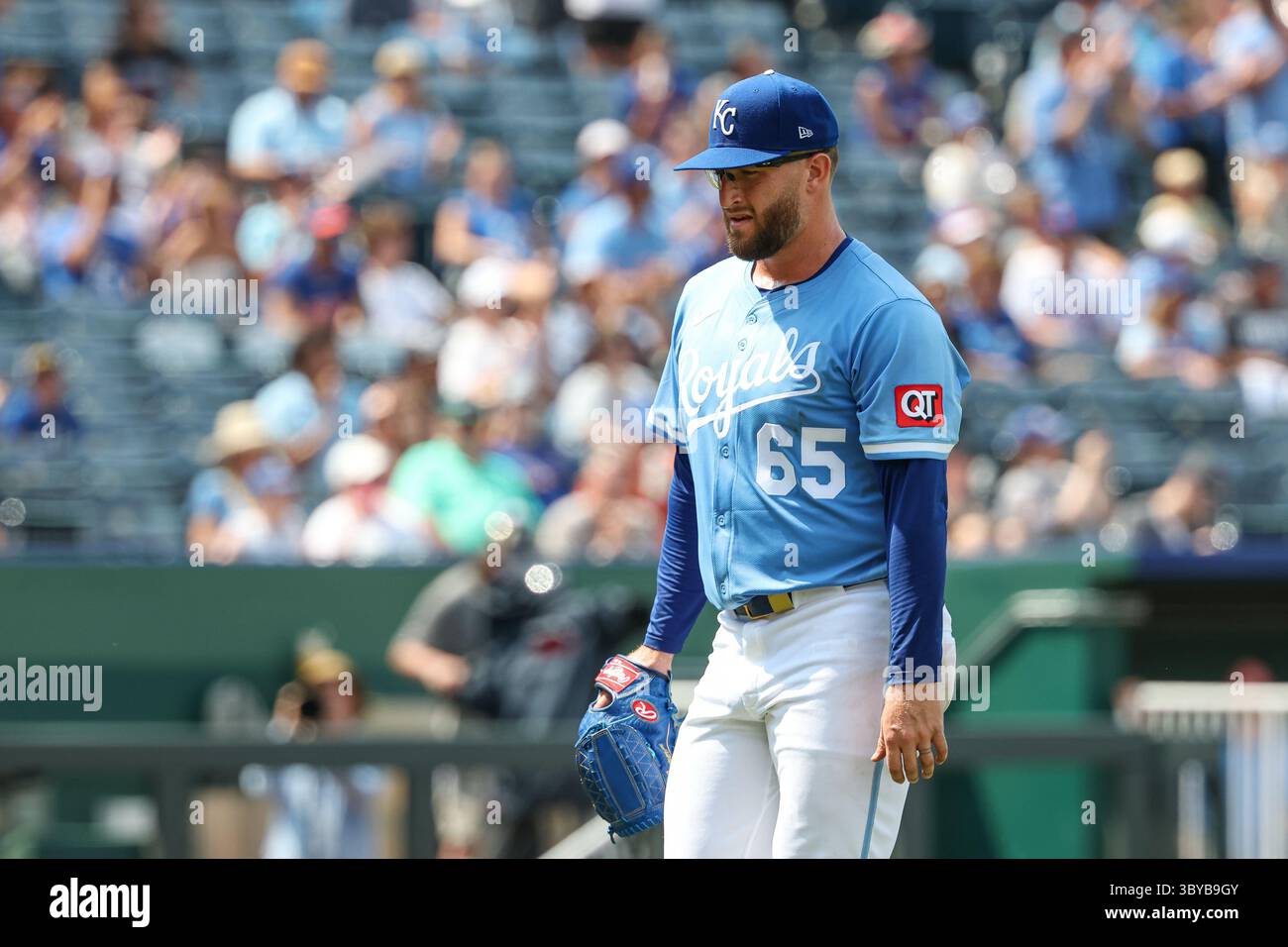 July 13, 2025: Kansas City Royals starting pitcher Noah Cameron (65) is ...