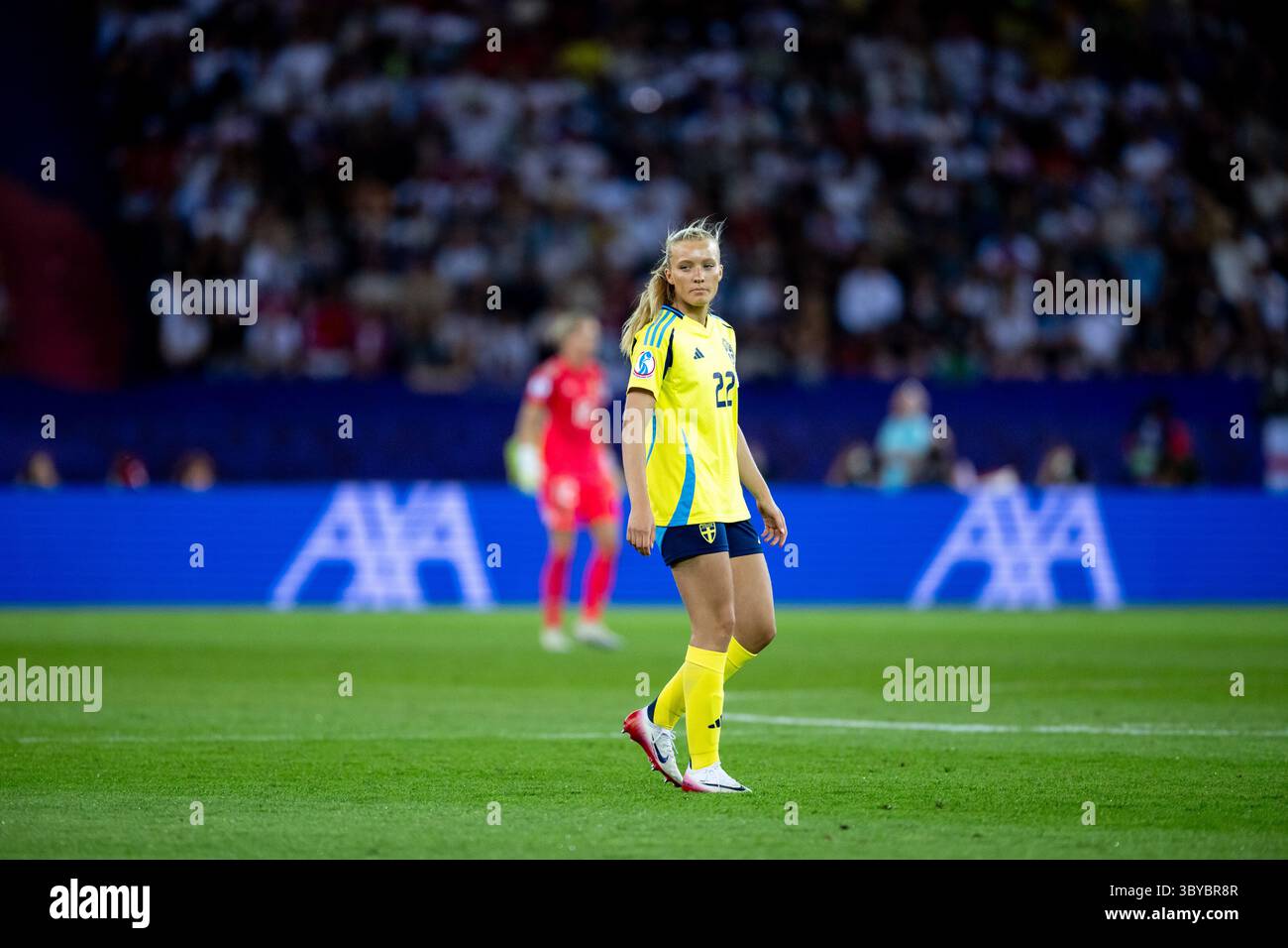 Smilla Holmberg (Schweden, #22), SUI, Schweden vs England, Fussball ...