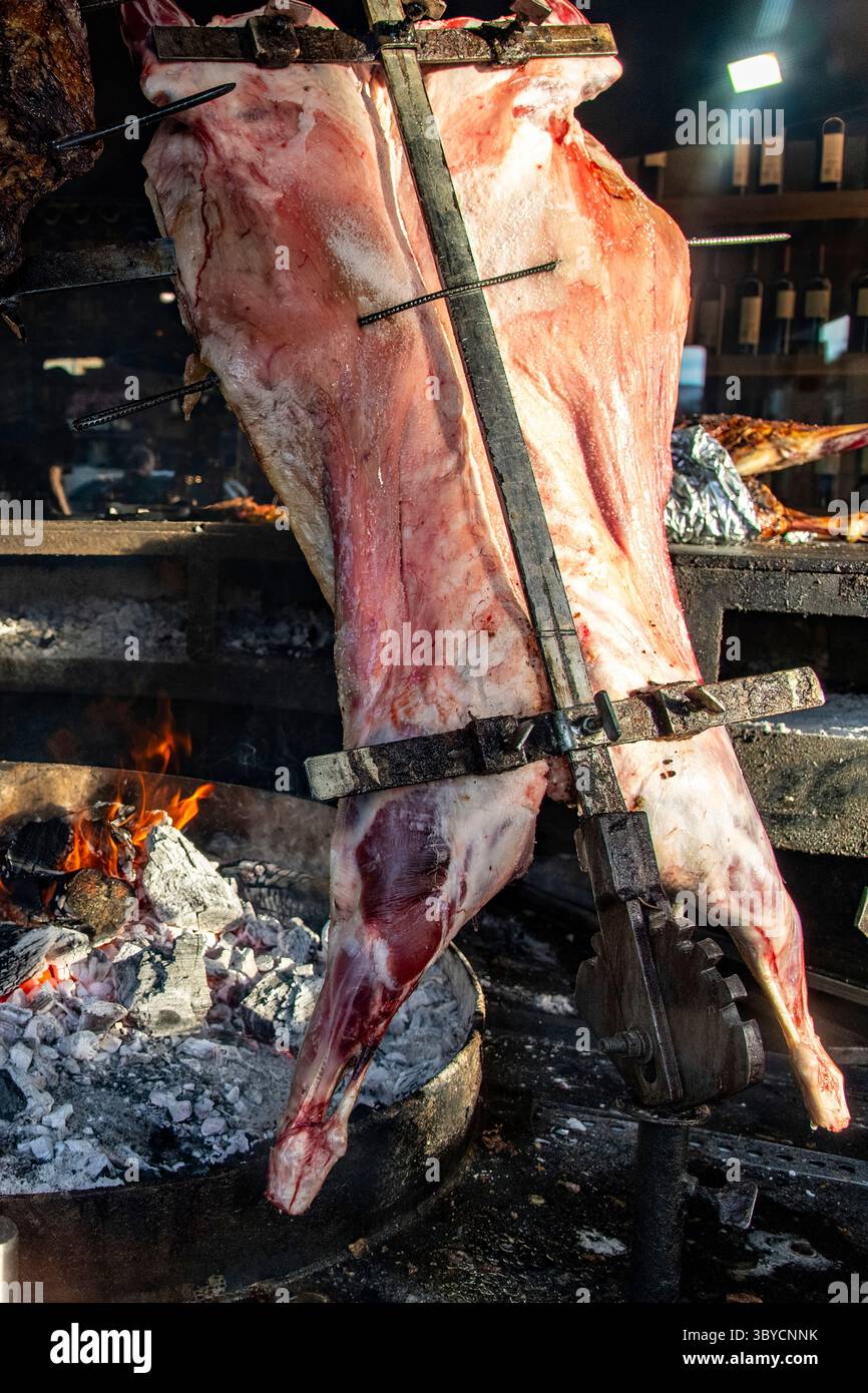 Asado gaucho argentina hi-res stock photography and images - Alamy