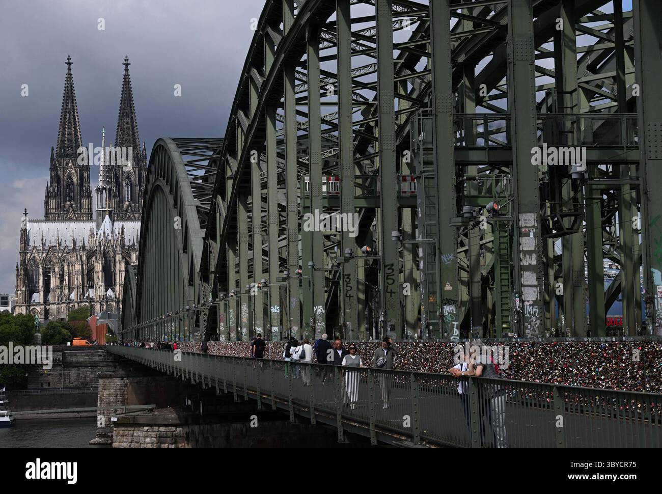 Brcke Schlsser Kln