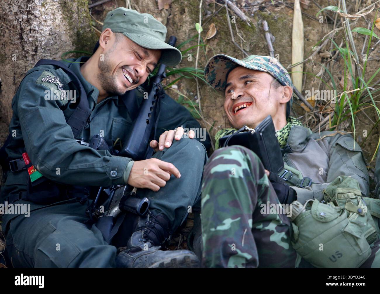 Karen national liberation army soldiers hi-res stock photography and ...