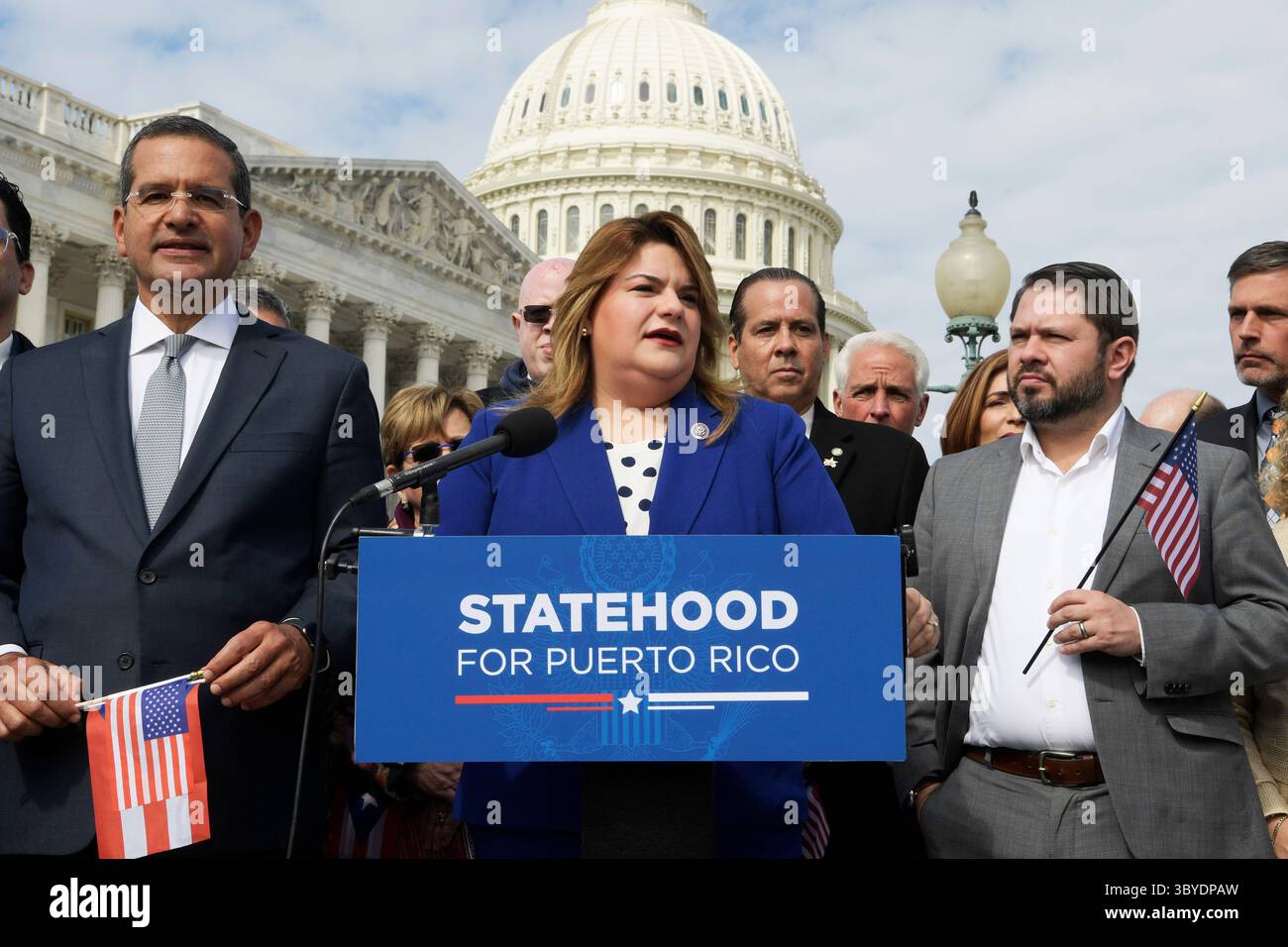 Jennifer gonzalez colon hi-res stock photography and images - Alamy