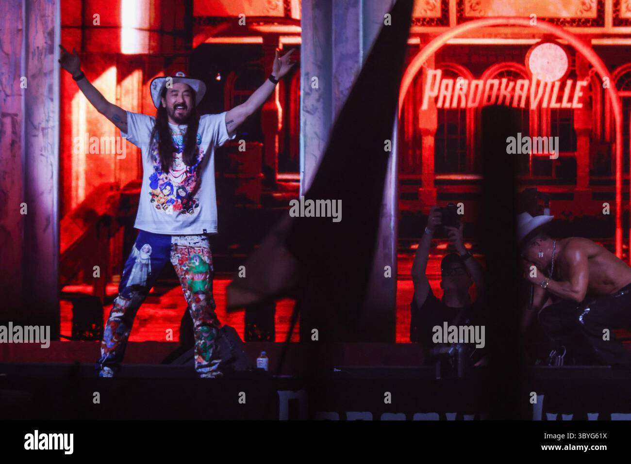 20 July 2025, North Rhine-Westphalia, Weeze: DJ Steve Aoki on the main ...