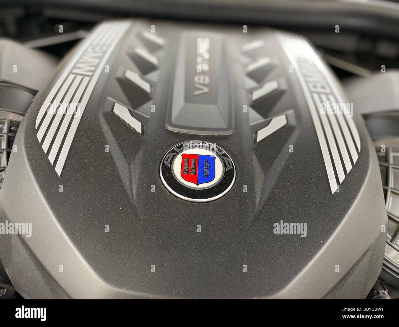 2021 590 jpg hi-res stock photography and images - Alamy