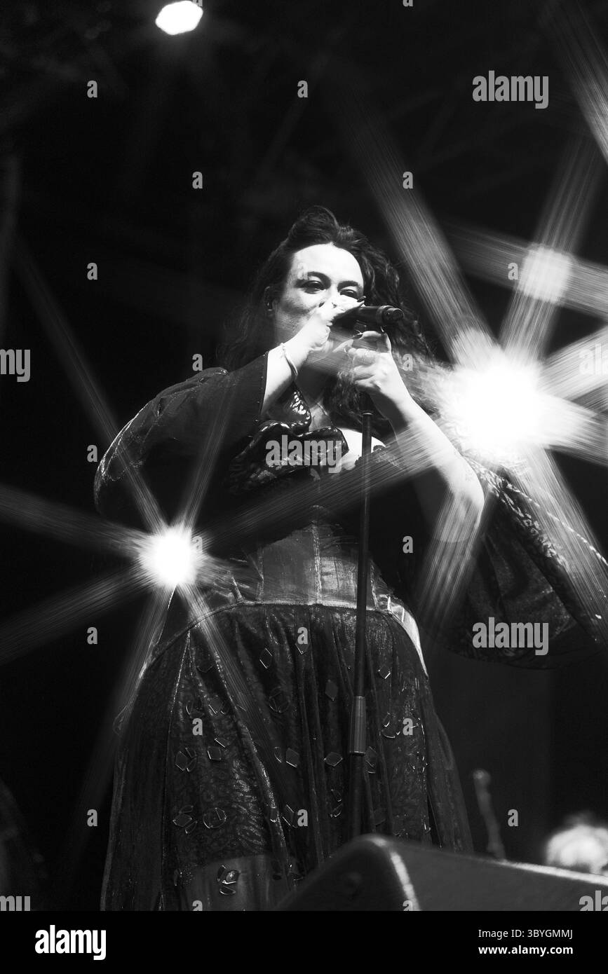 Brazilian singer Tulipa Ruiz performs at Summer for the City Brazil ...