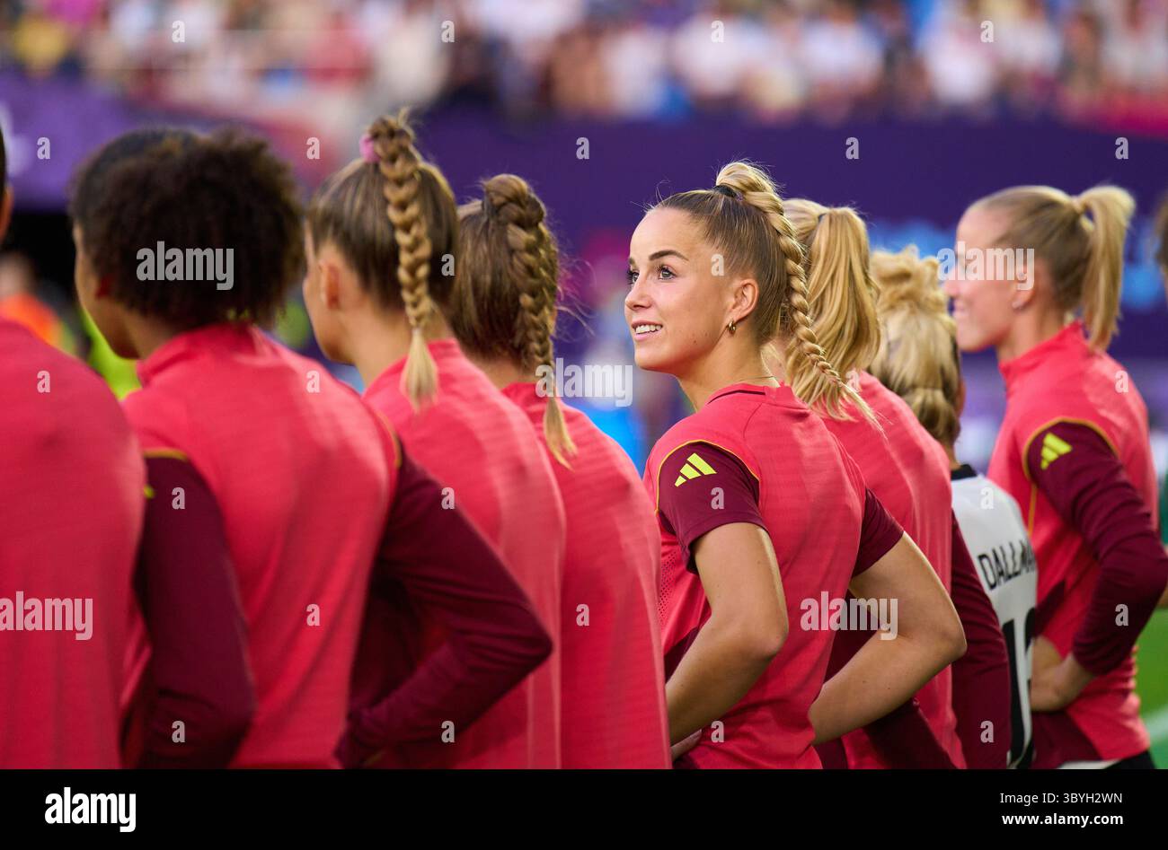 Giulia Gwinn #7 of Team Germany in the football quarter-final UEFA ...