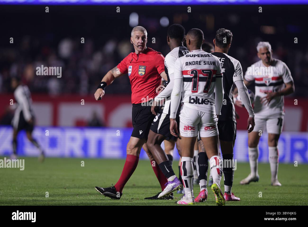 SP - SAO PAULO - 07/19/2025 - BRAZILIAN A 2025, SAO PAULO x CORINTHIANS ...