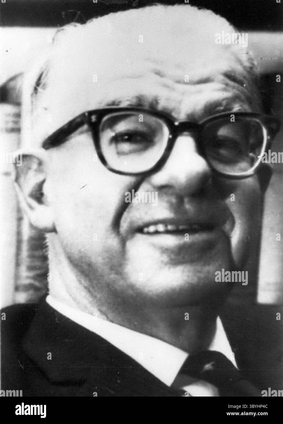 Dec. 12, 1964 - Australian Parliament Scandal... Speaker Denies Typists ...