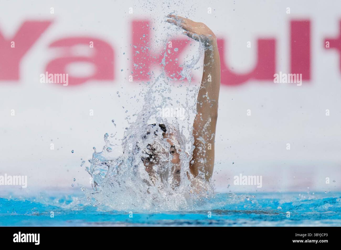 Cesia Castaneda of El Salvador competes in the women's solo free ...