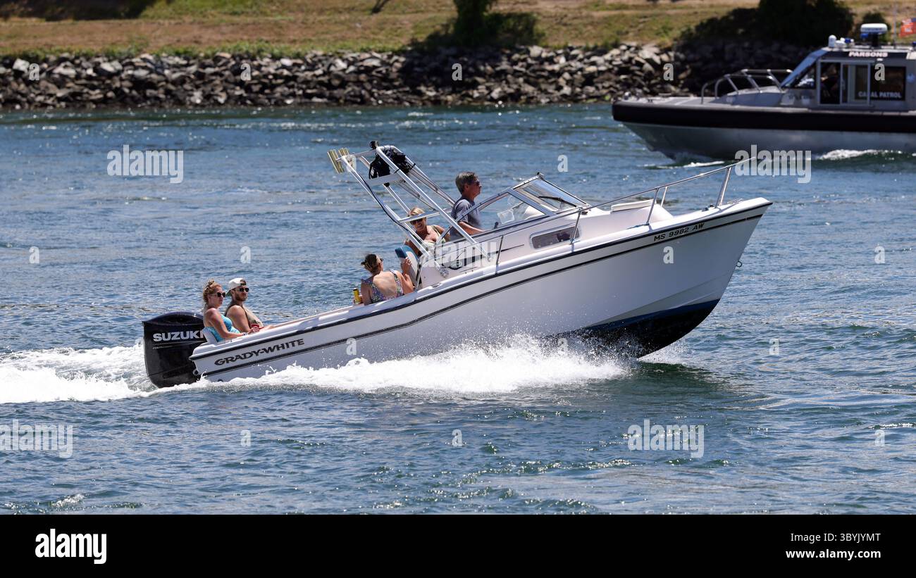 Cape cod canal bourne massachusetts hi-res stock photography and images ...