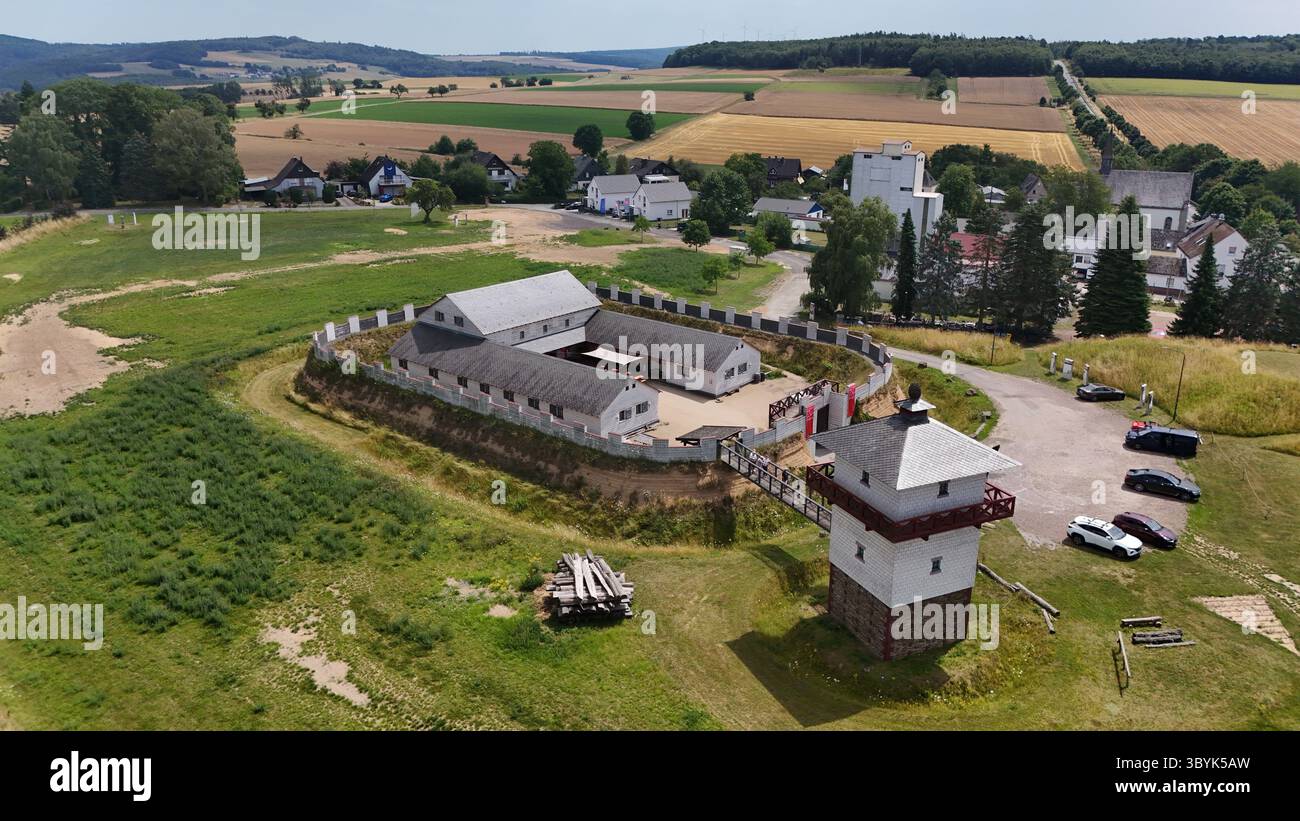 Pohl, Germany. 19th July, 2025. The picture shows a bird's eye view of ...