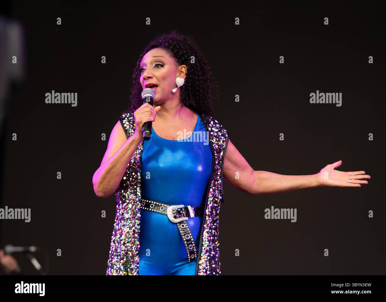 Englefield House, Berkshire, England. 19th July 2025. The Sister Sledge ...