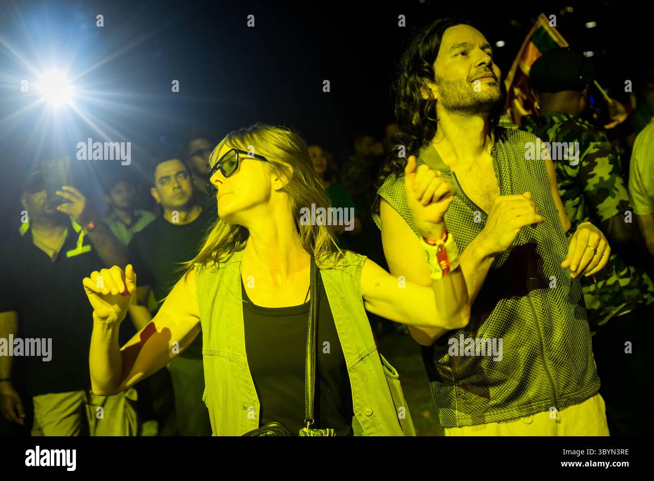 Alpha Blondy Live in concert in Sri Lanka Fans enjoy Ivorian singer ...