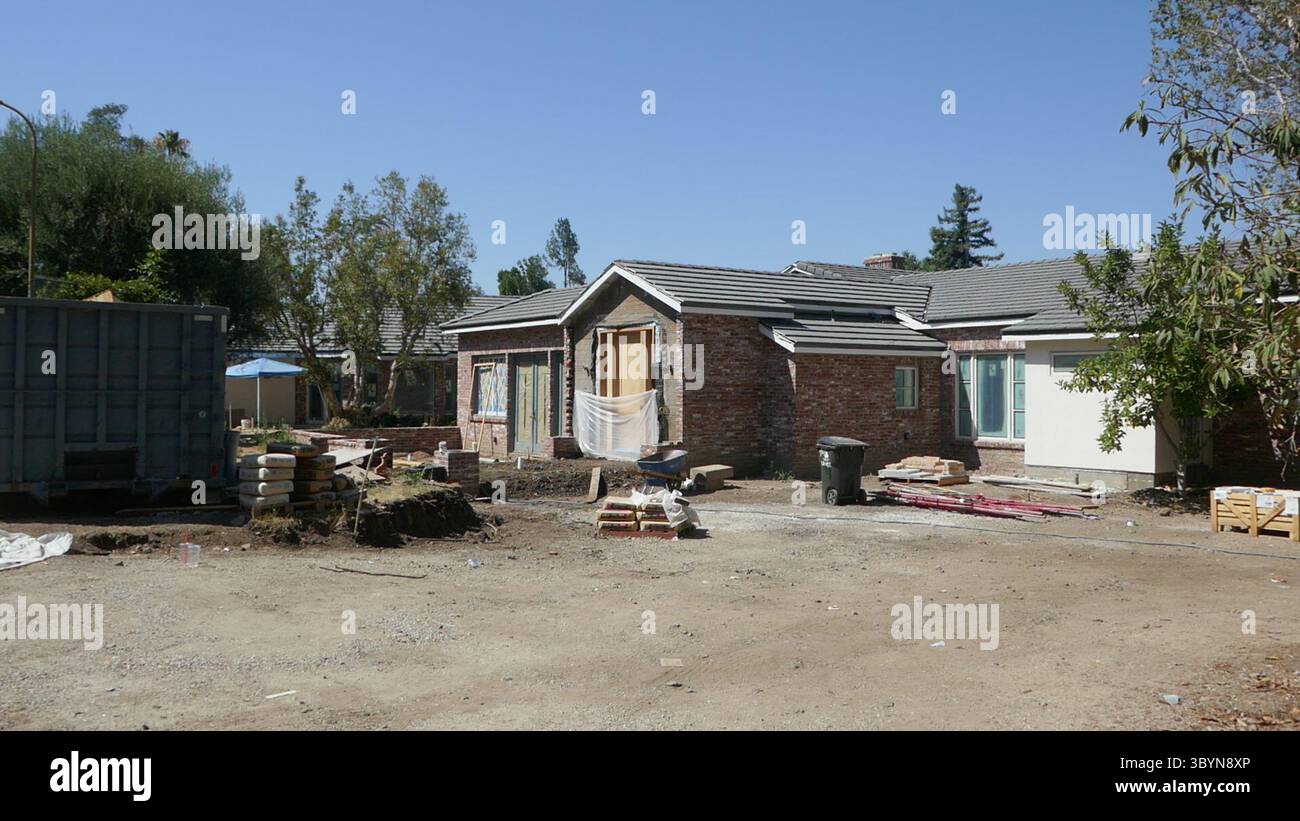 Encino, California, USA 2nd July 2025 Actor Mike Connors Former home ...