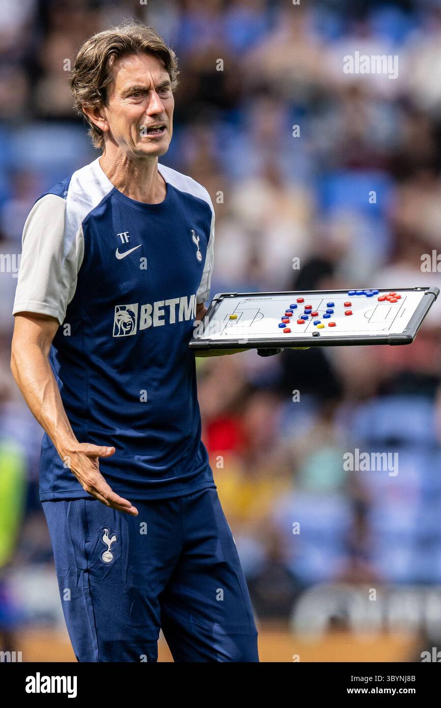 19 July 2025: manager Thomas Frank of Tottenham Hotspur with tactical ...