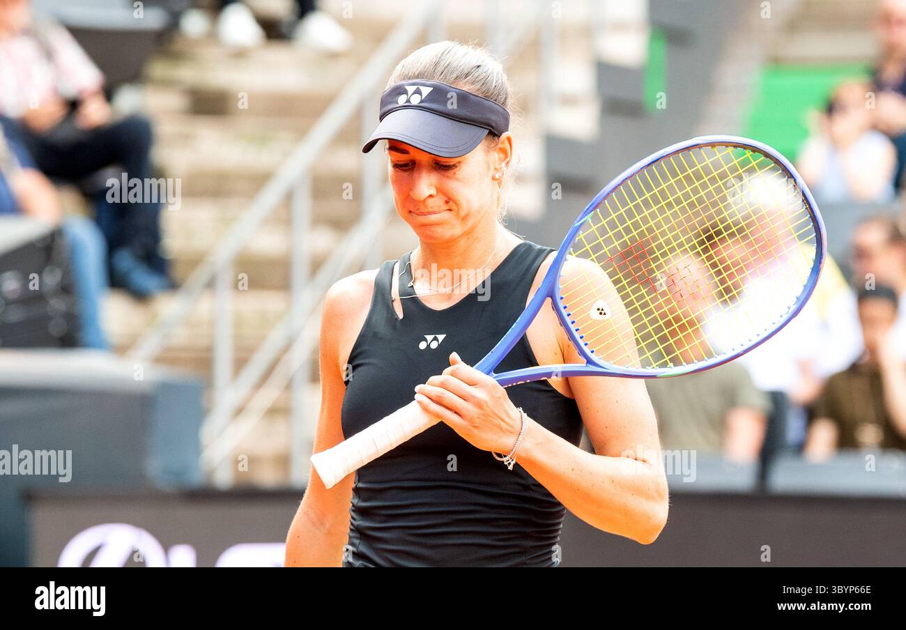 20 July 2025, Hamburg: Tennis: WTA Tour - Hamburg, Singles, Women, Final: Bondar (Hungary ...
