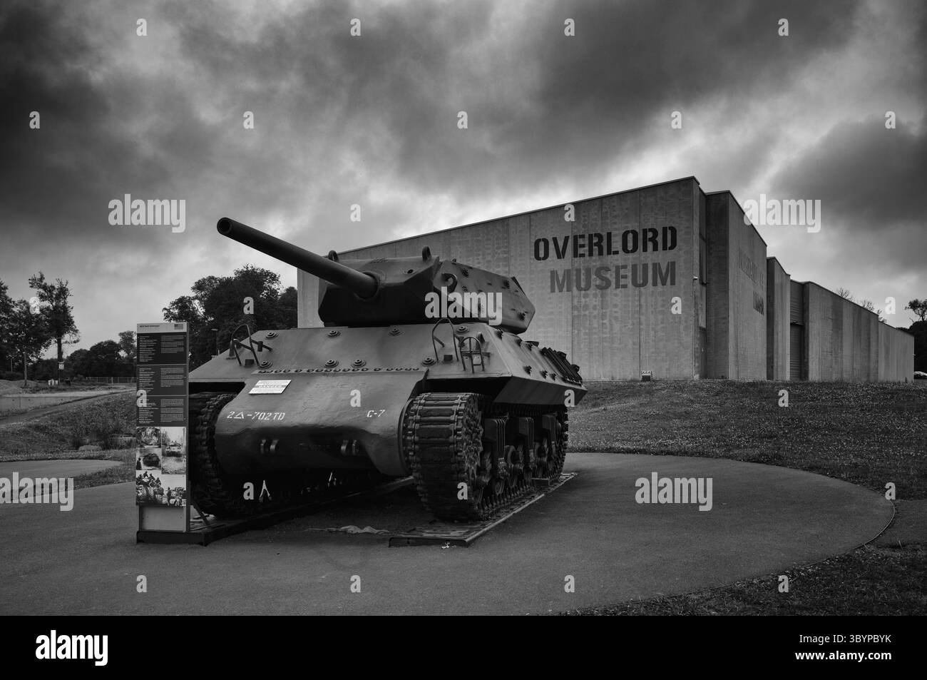 Tank in museum second Black and White Stock Photos & Images - Alamy