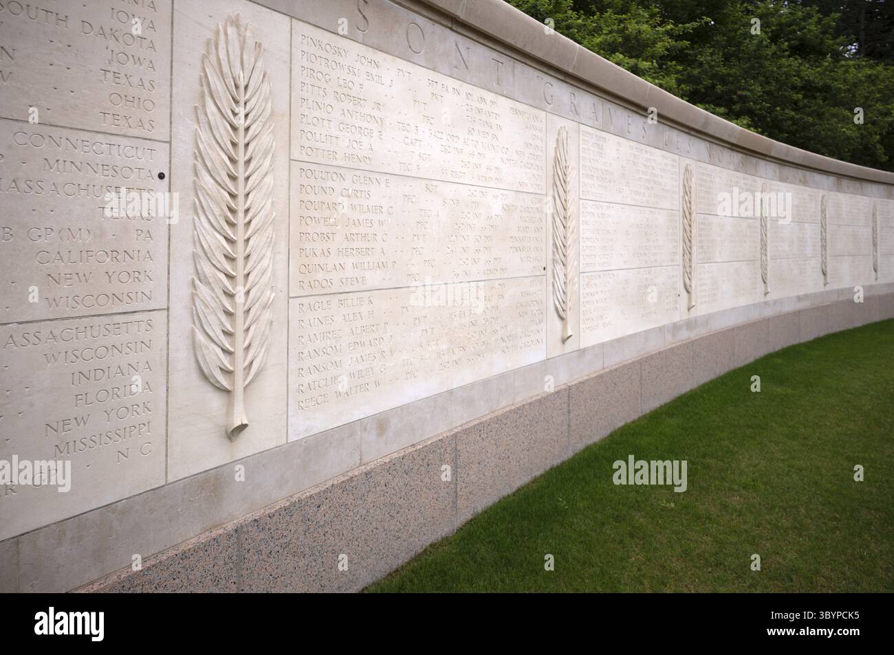Wall of the Missing, wall with the names of missing US soldiers ...
