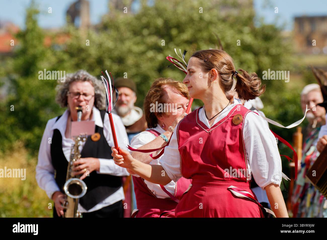 Whitby folk festival hi-res stock photography and images - Alamy
