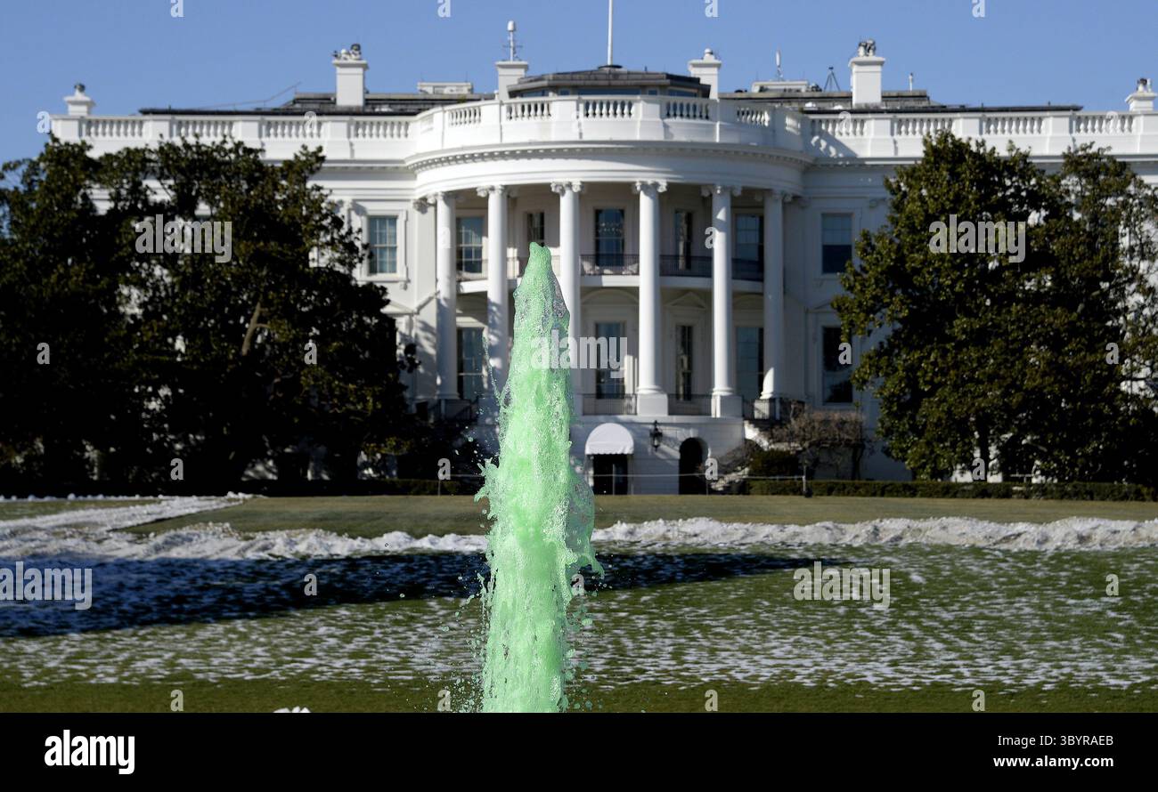 Fuente de columbia hi-res stock photography and images - Alamy