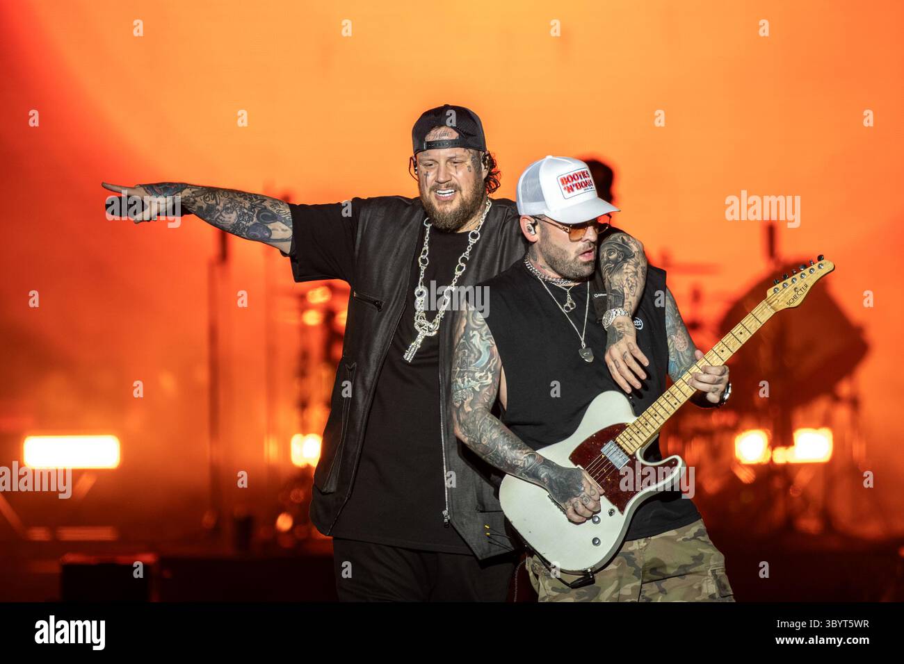 Jelly Roll (Jason DeFord) during the Country Thunder Music Festival on ...