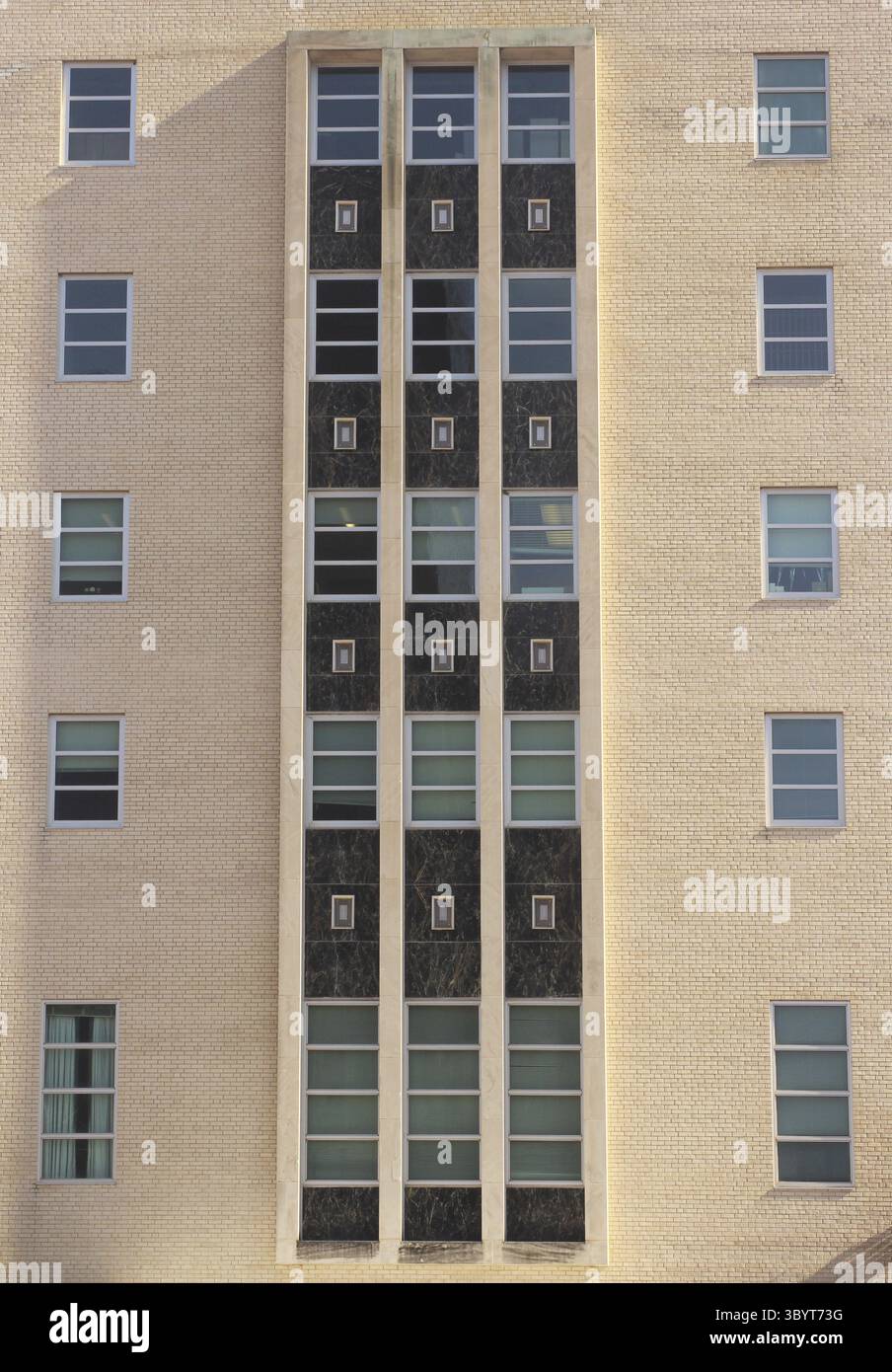 Smith County Courthouse Located in Downtown Tyler Texas Stock Photo - Alamy