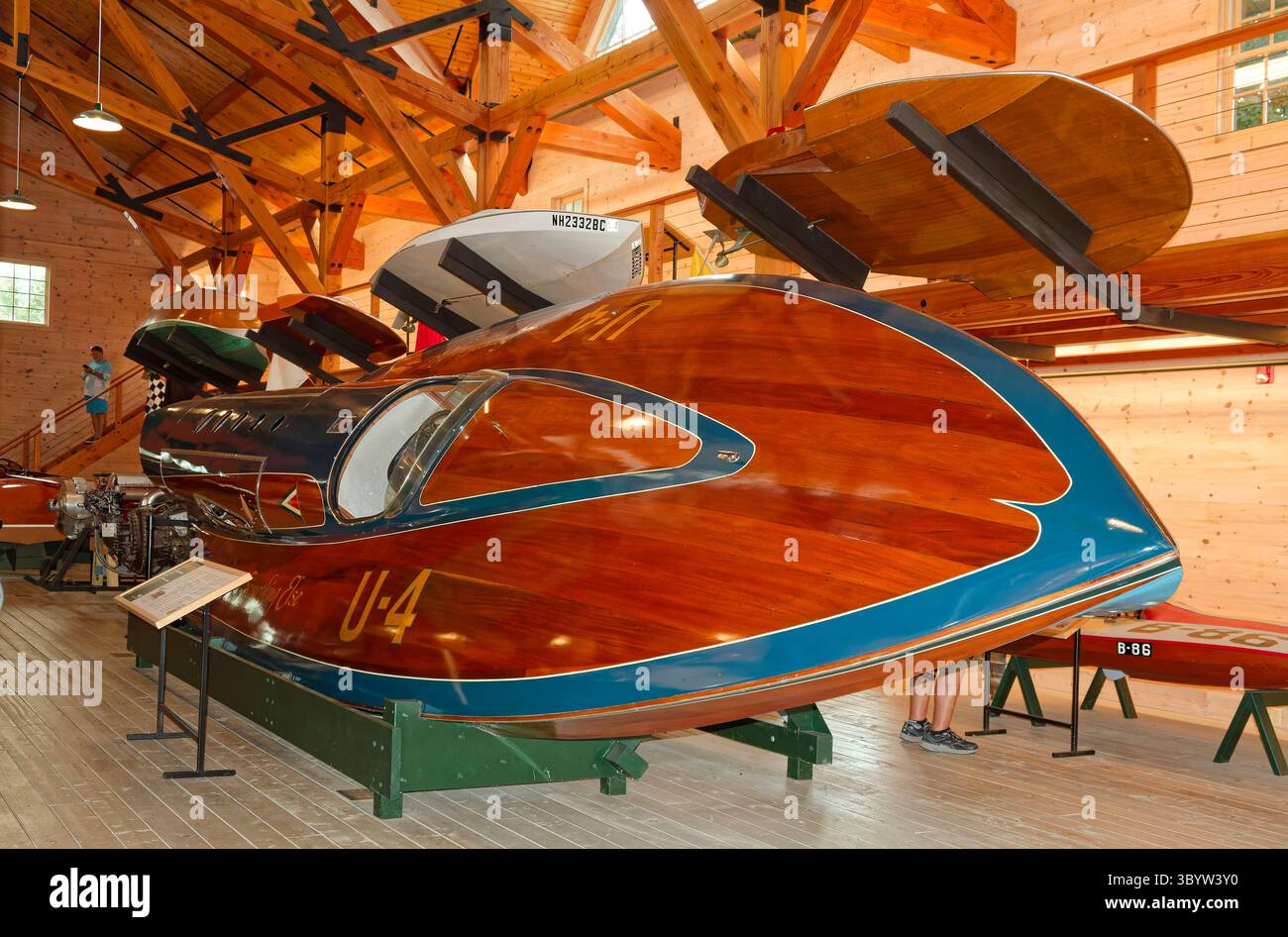 wood boat exhibit, Something Else, 28', bold but unsuccessful ...