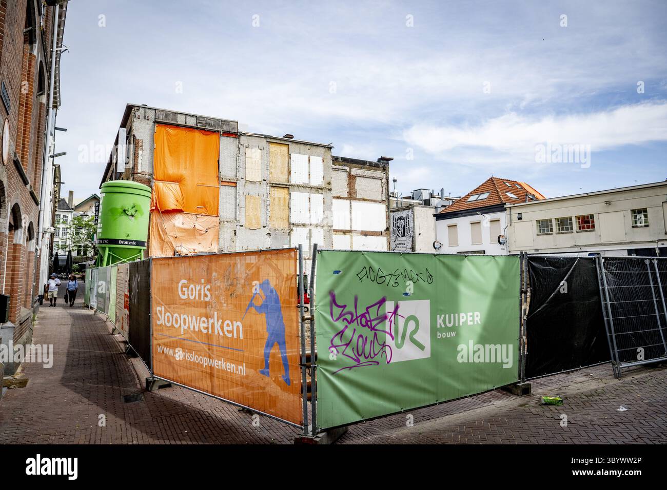 ARNHEM - The fire destroyed historic buildings, with several stores and ...
