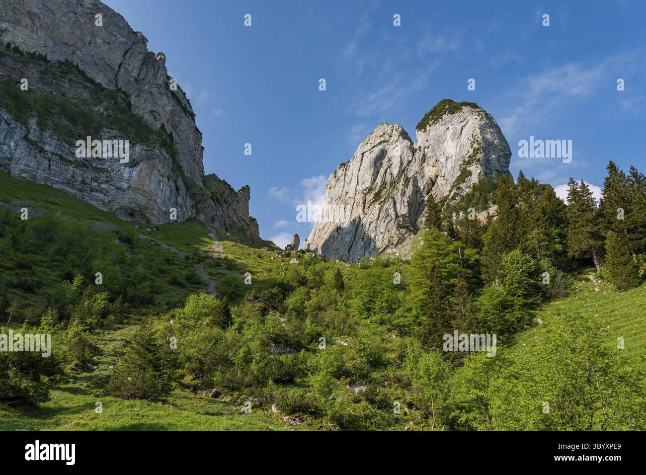 Wonderful hike in the Alpstein mountains from Wasserauen to Meglisalp ...
