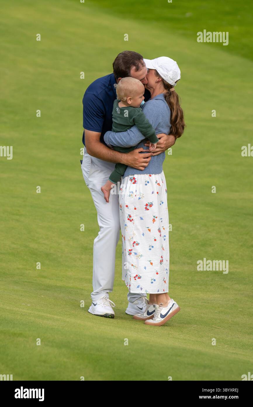 Portrush, Ireland. 20th July 2025. Scottie Scheffler hugs his wife and ...