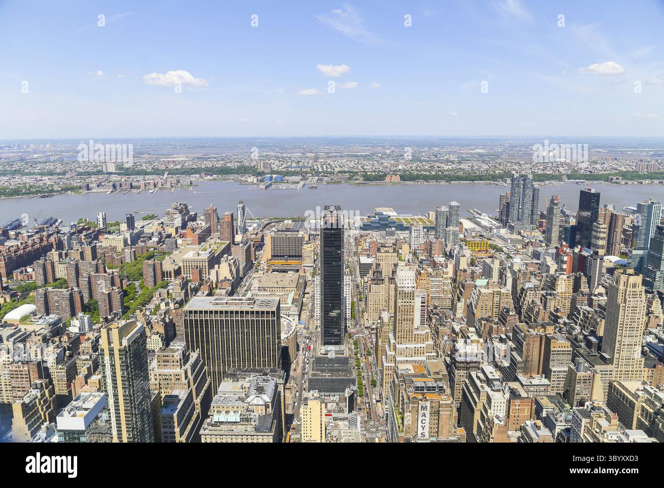 Nyc skyline over hudson river hi-res stock photography and images - Alamy