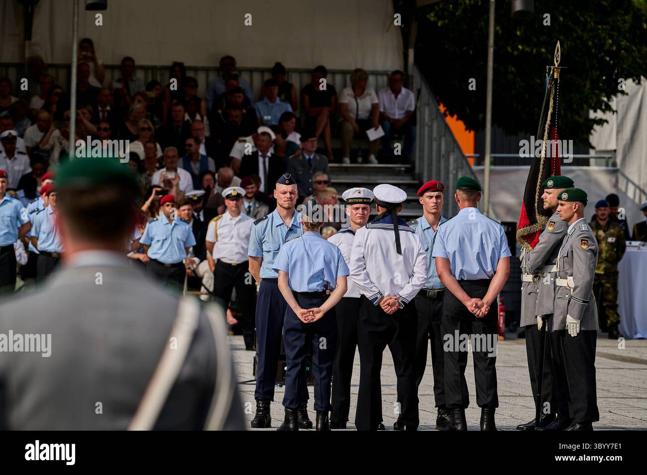 Feierliches Gelöbnis im Bendlerblock EUR, Deutschland, Berlin, 20.07. ...