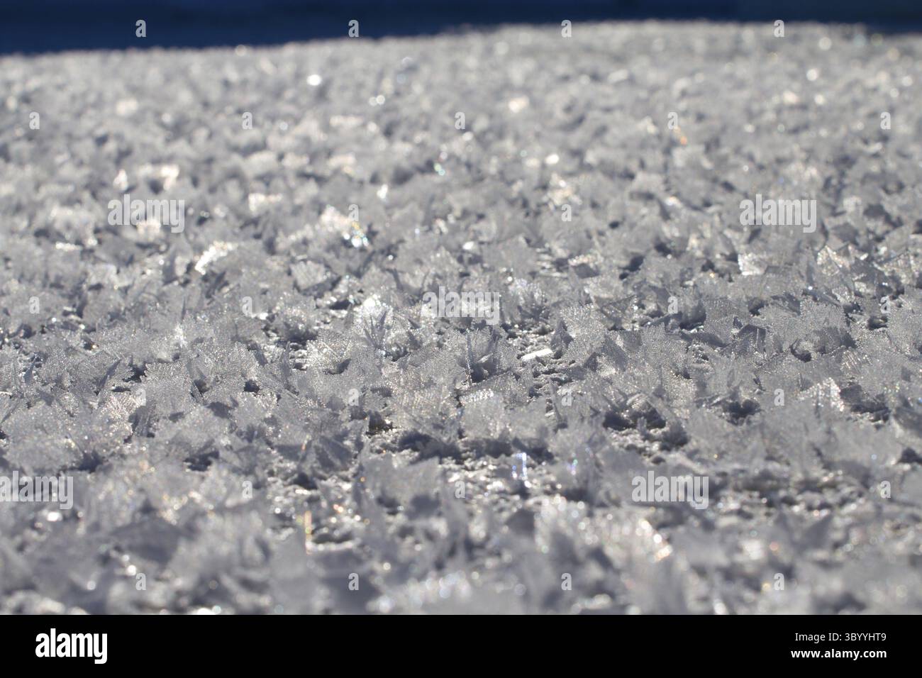 Patterns on sea ice in a hard frost Stock Photo - Alamy