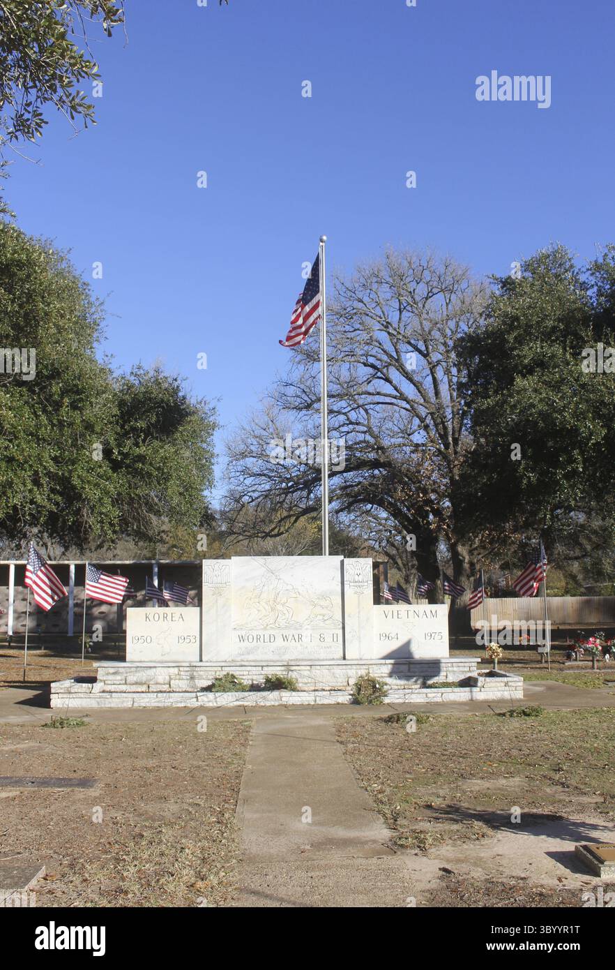 Tyler TX - December 27, 2023: War Memorial and Flags at Memorial Park ...