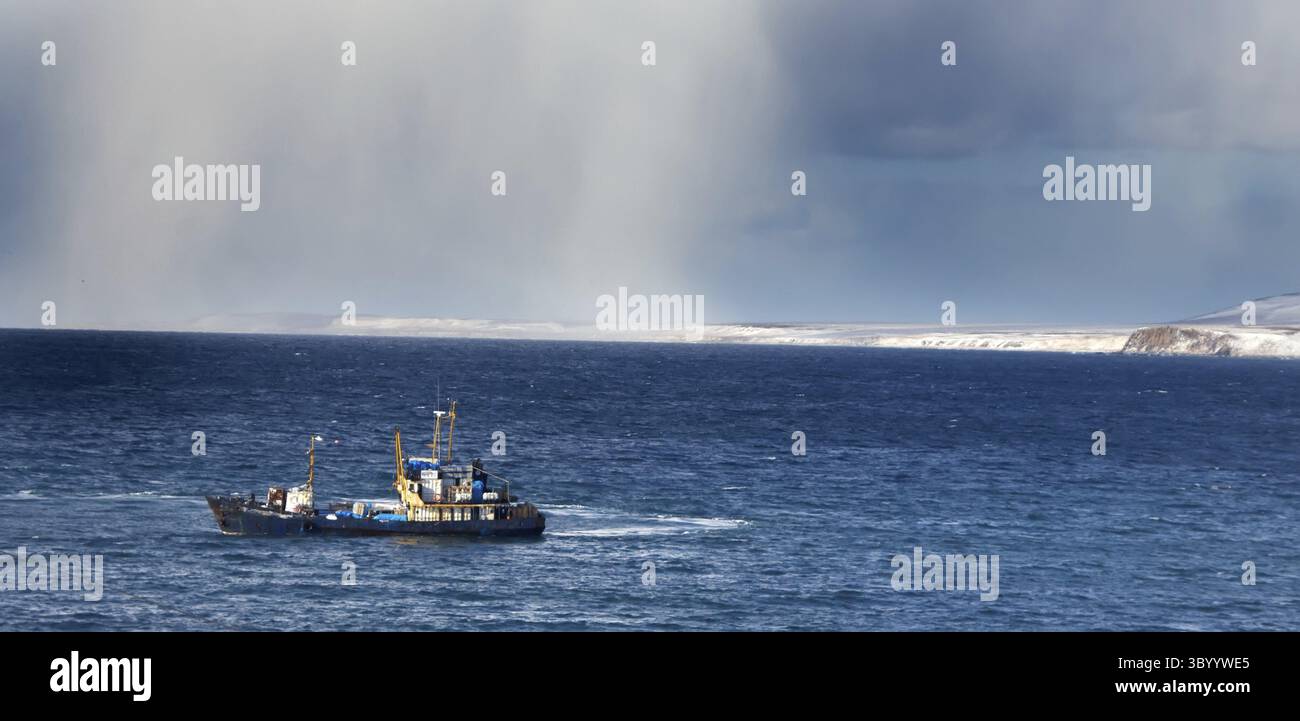 Ship at open sea (Commander Islands Stock Photo - Alamy