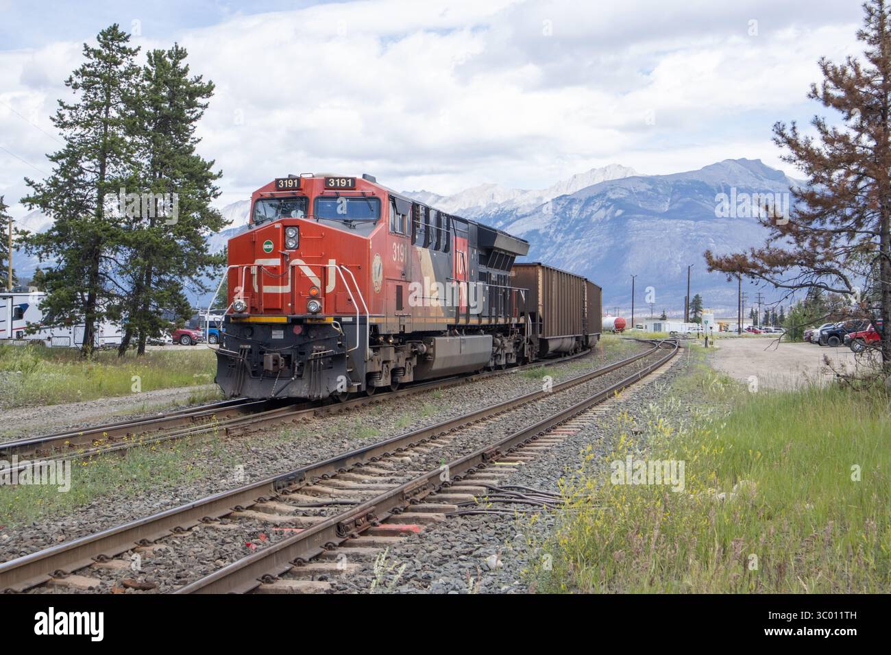 Canadian train jasper hi-res stock photography and images - Alamy