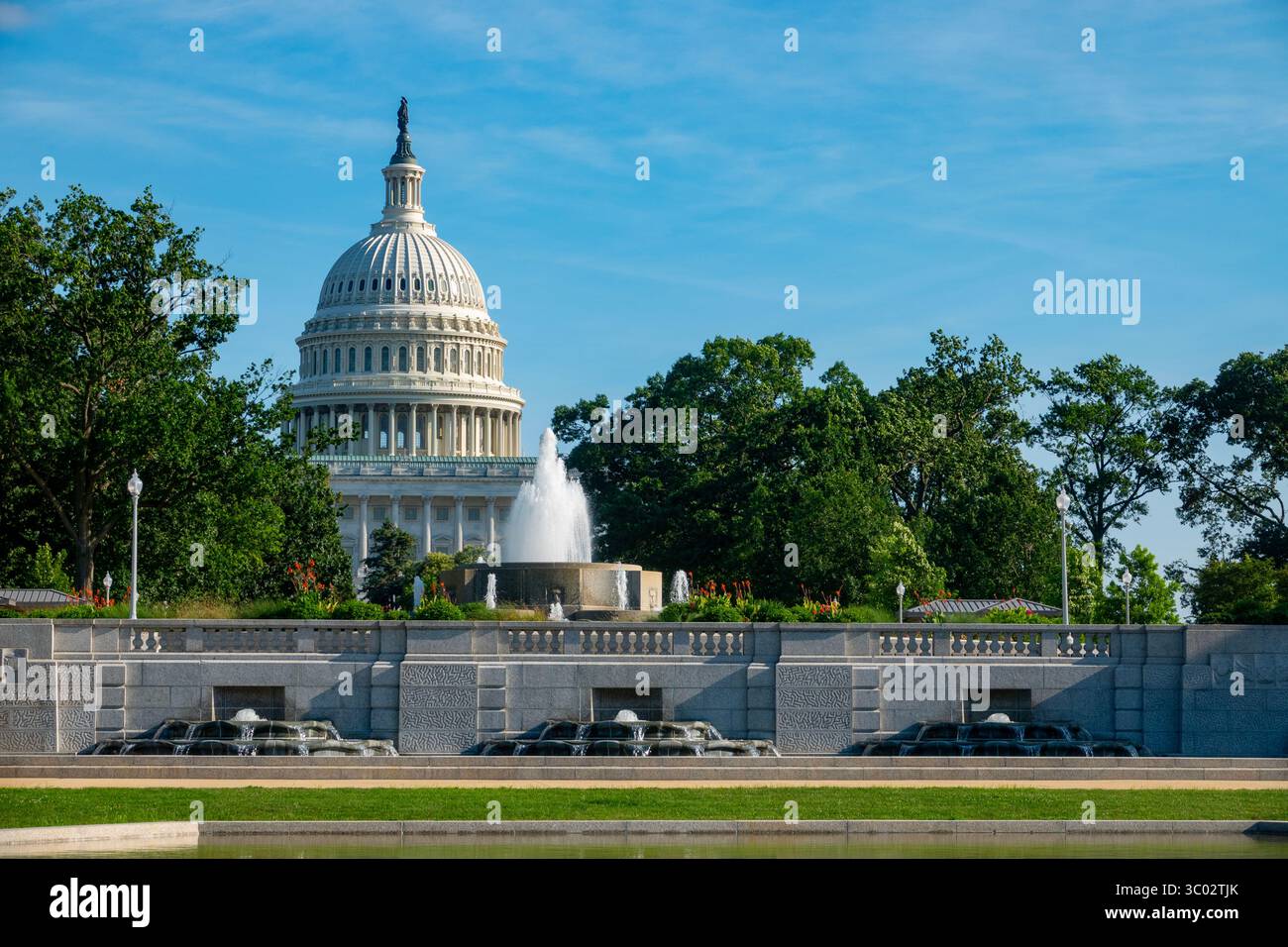 USA Washington DC Capitol building dome federal government seat of ...