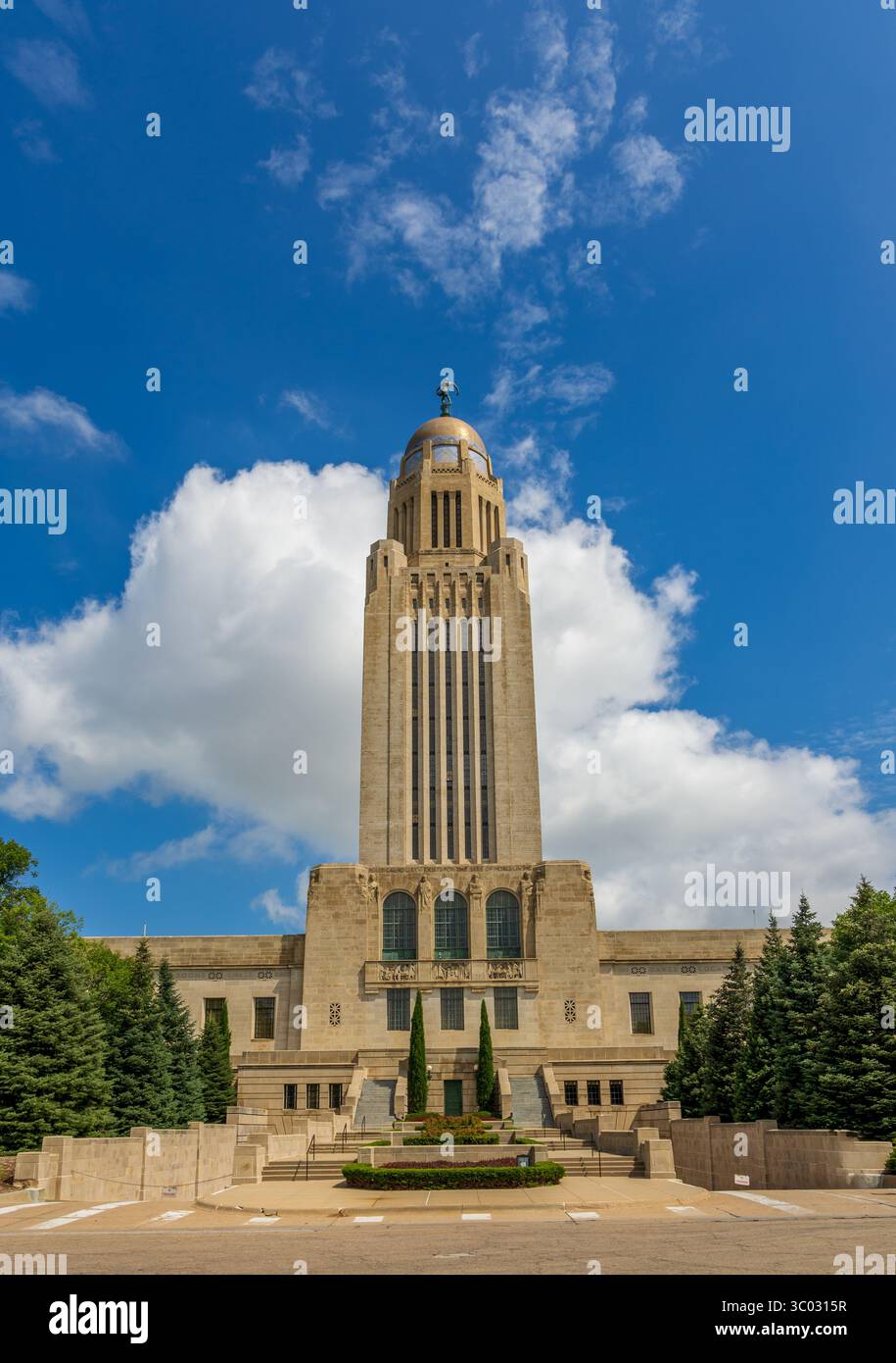 Nebraska State Capitol Building in Lincoln, Nebraska Stock Photo - Alamy