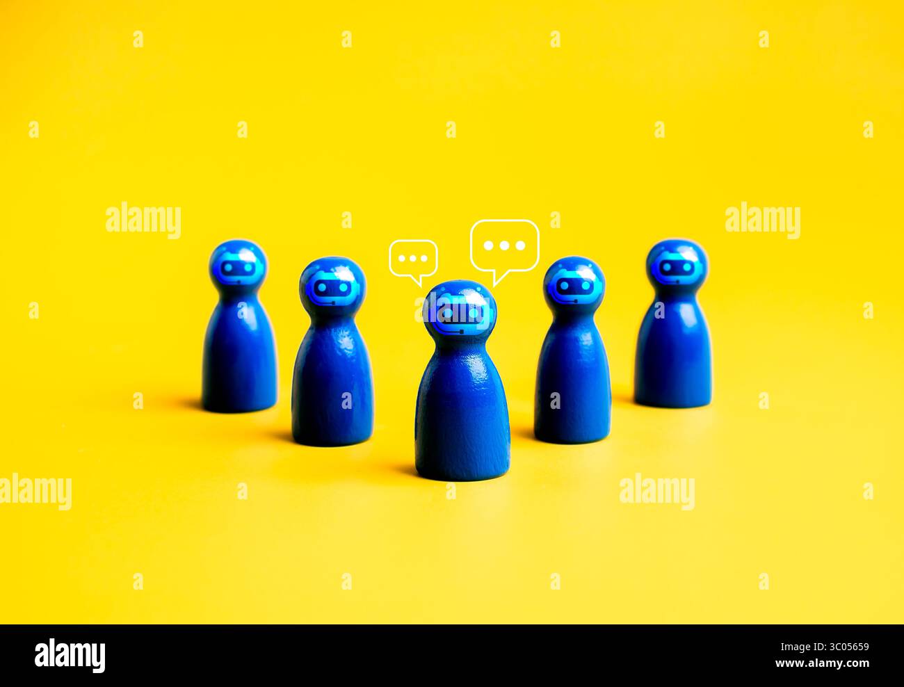 Minimalist ai assistant robot hi-res stock photography and images - Alamy