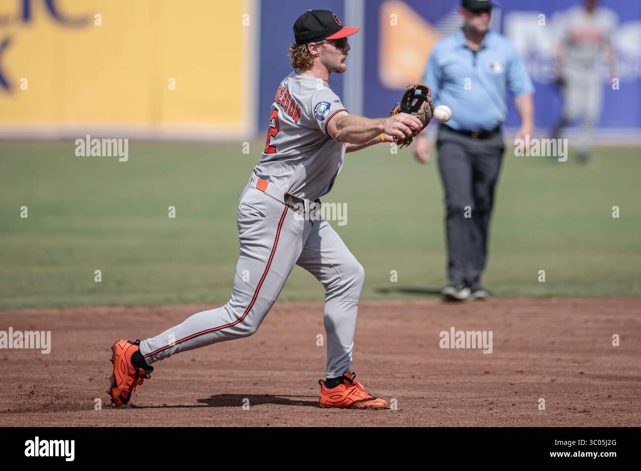 Tampa, FL USA: Baltimore Orioles shortstop Gunnar Henderson (2) fields ...