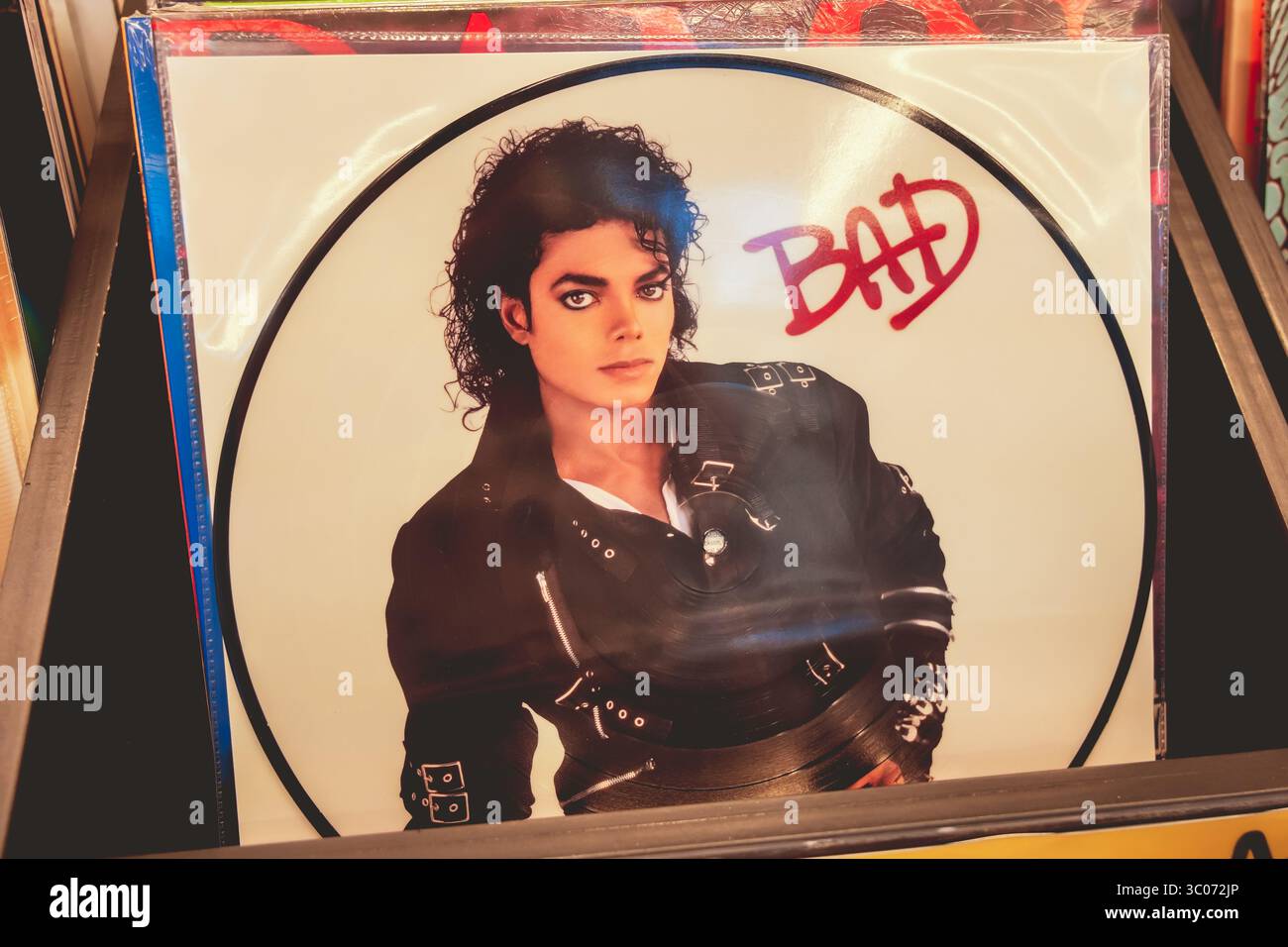 Michael jackson bad hi-res stock photography and images - Alamy