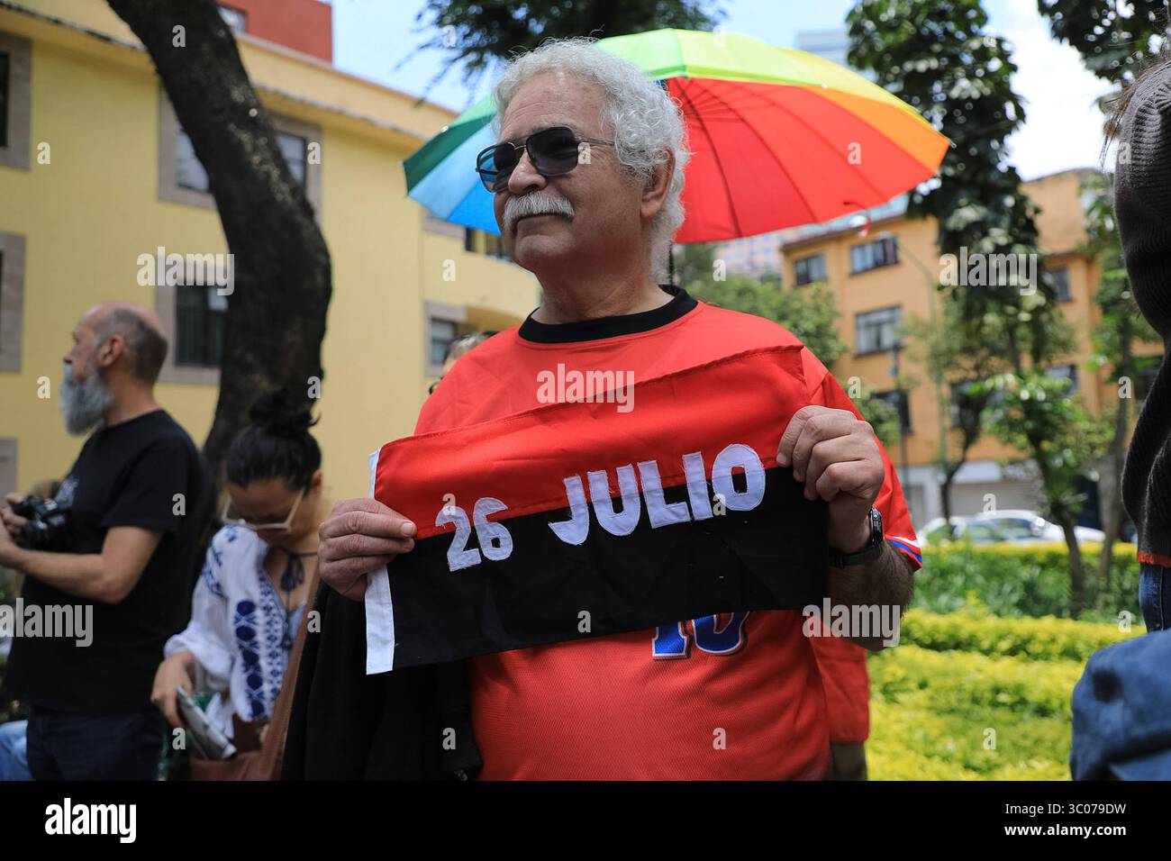 Protest Against the Removal of Statues of Cuban Revolutionary Leaders A ...