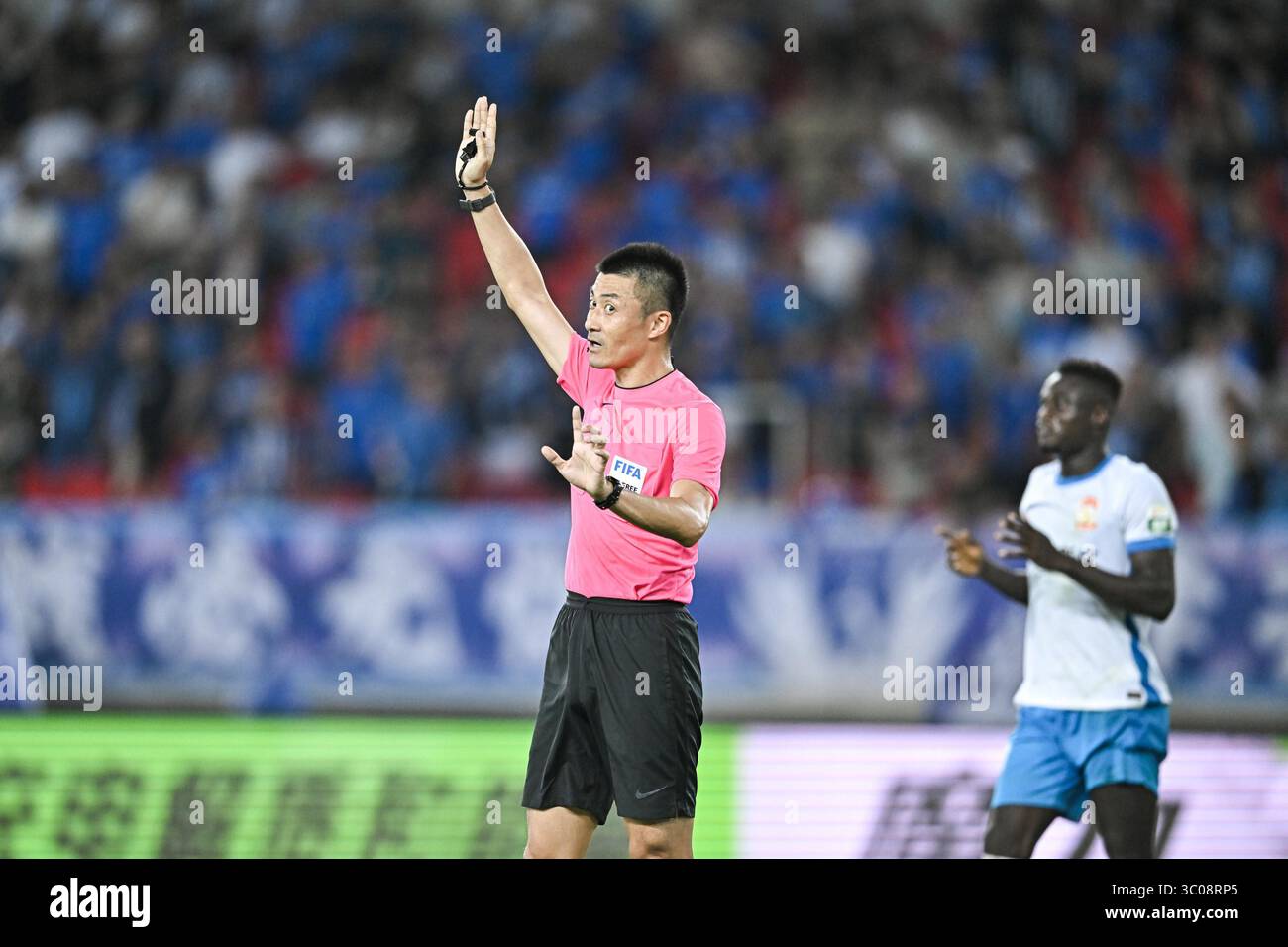 Wuhan Three Towns Football Club 1-1 draw Qingdao West Coast Football ...