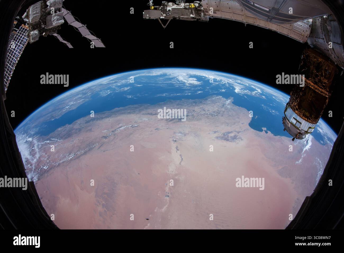 Time lapse sequence shows hi-res stock photography and images - Alamy